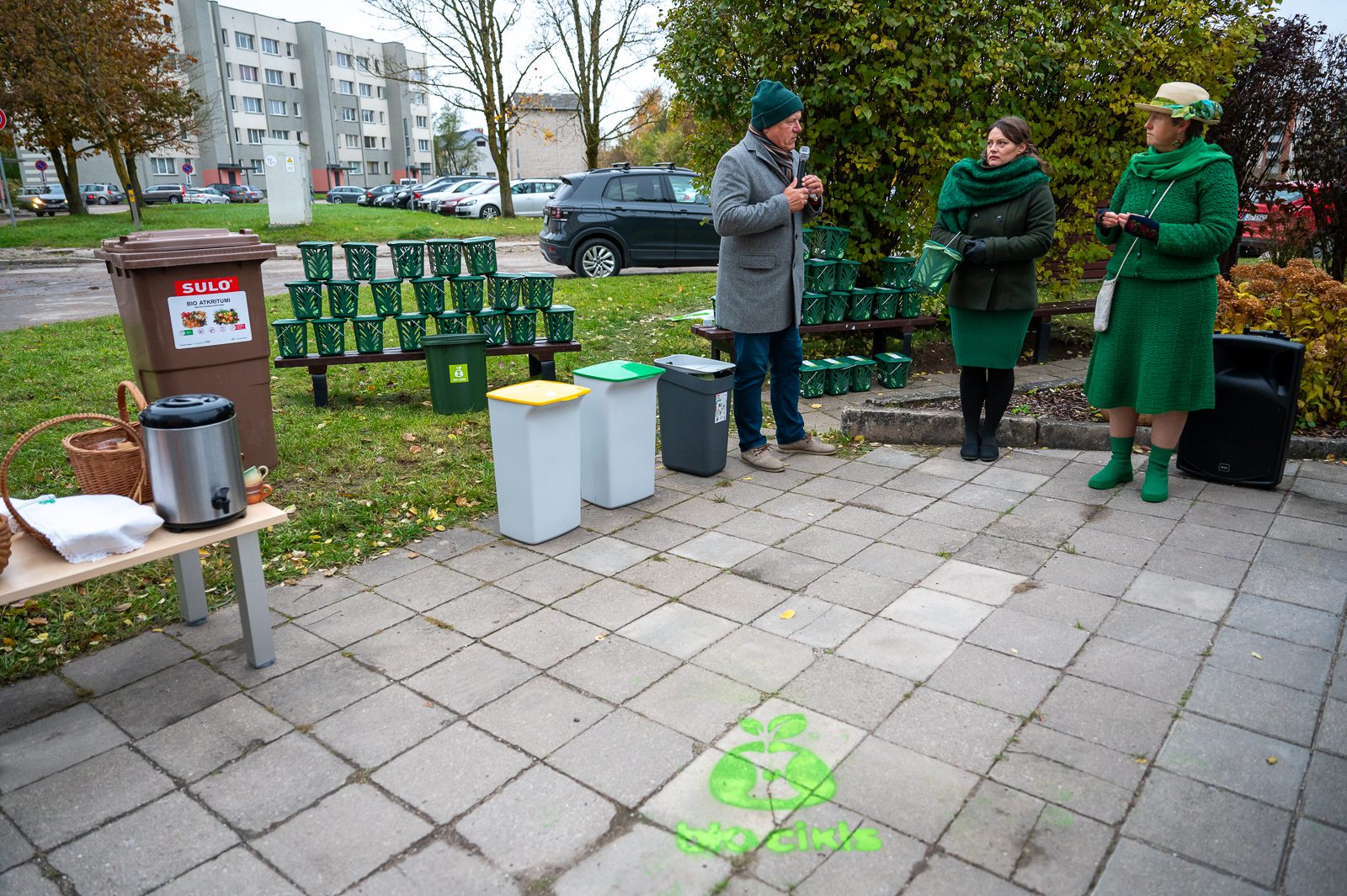 Kustība BIO CIKLS: Lai no sīpola mizām top elektrība! - Liepājas RAS